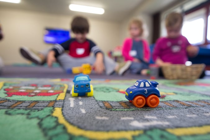 KdG onderzoekt digitale druk in de kinderopvang | Regio | HLN.be
