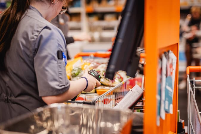 Colruyt reageert op betalende klantenkaart van Delhaize: ook SuperPlus ...