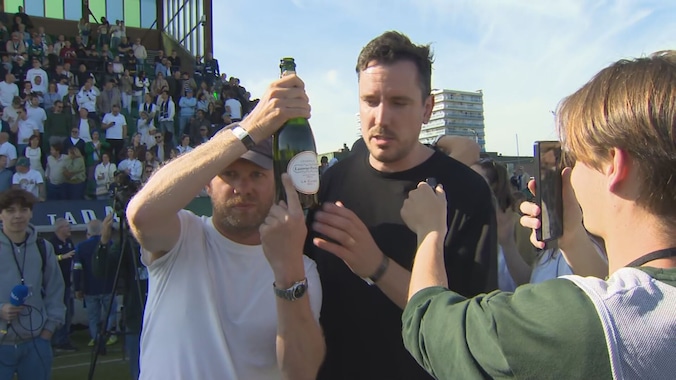 “We gaan een week feesten”: Sporting Hasselt van Rik Verheye en Sam ...