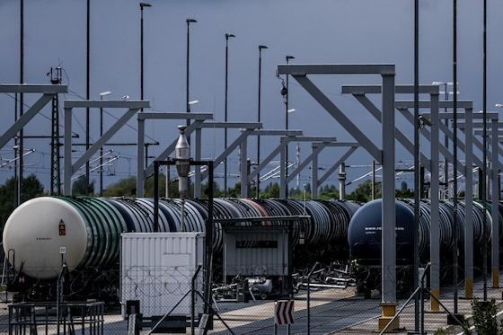 Olieprijzen stijgen na nieuwe Amerikaanse aanvallen: internationale ...