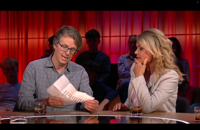 Hoe goedbedoeld whatsappje van een jonge redacteur leidde tot rel bij ...