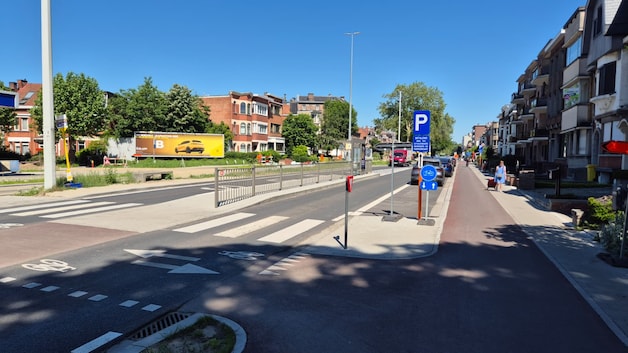 Mama (35) met twee kinderen in de bakfiets zwaargewond na aanrijding ...