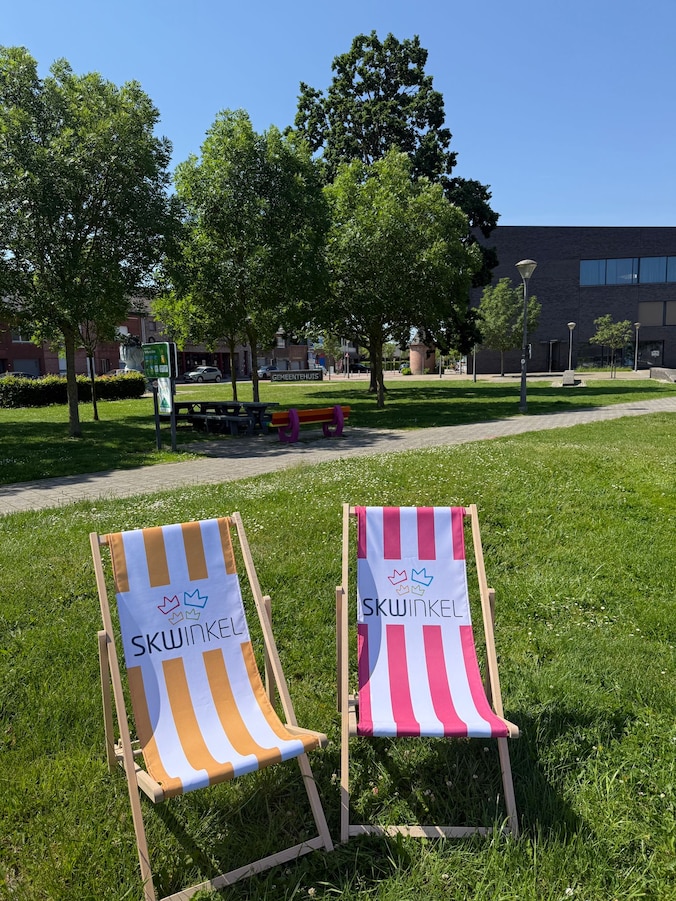 Actie ‘Zomerkriebels’ met strandstoel en stempelkaart moet lokale ...