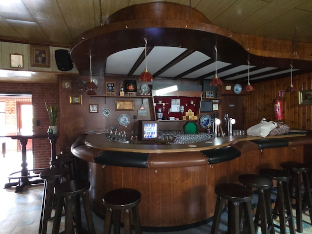 Café Nova heropent als Disco Nel: “De ziel van de bruine kroeg én van ...