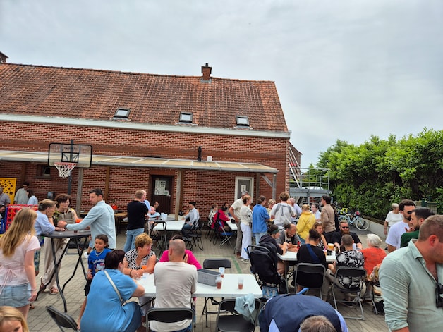 Schoolfeest met een missie: De Kleine Reus verdeelt 800 kilogram ...