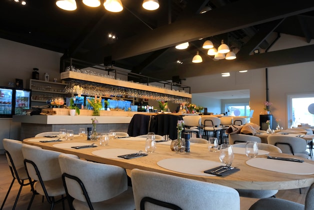 NET OPEN Matisse (22) opent nieuwe brasserie/tearoom Vive l’O aan de ...