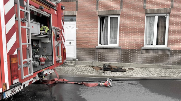 Brandweer heeft keukenbrand snel onder controle | Regio | HLN.be