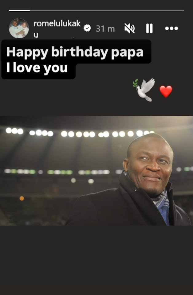 “Heel emotioneel, want dit was de verjaardag van mijn vader”: Romelu ...