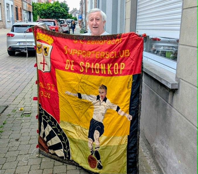 Oudste Eendracht-supportersclub De Spionkop viert 50ste verjaardag: “We ...