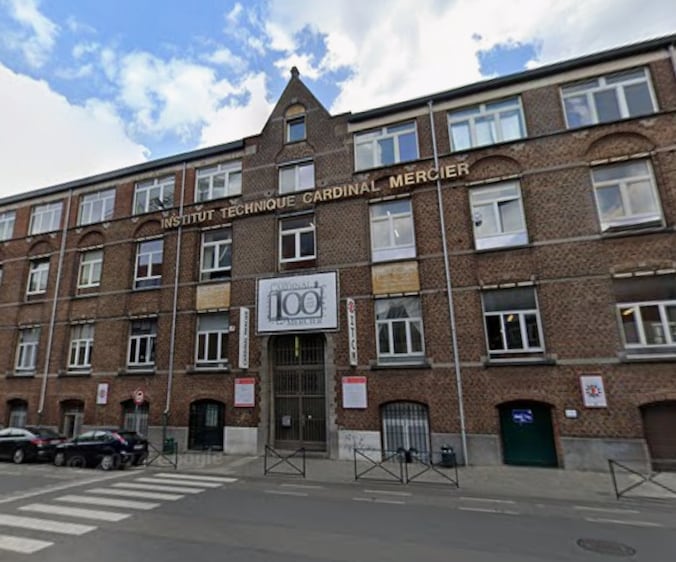 Drie leerlingen uit Schaarbeek mogen Spanje niet verlaten na klacht ...