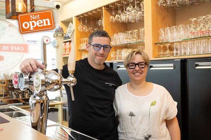 NET OPEN. Andy en Annik heropenen Dagbladhandel Celeste als Café De ...