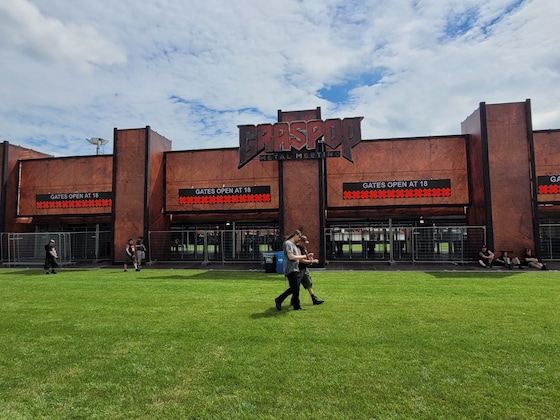 Opening van campings Graspop verloopt vlot, metalfans maken zich op ...