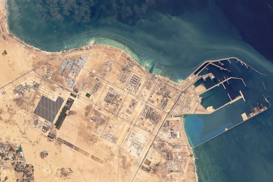 Iran houdt vast aan controle over Straat van Hormuz en start werkgroep ...