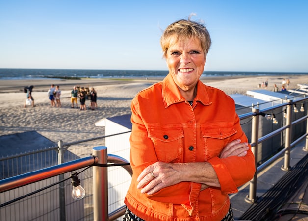 Haar zus kwam nog overgevlogen uit Amerika. Maar voor ander bezoek was ...