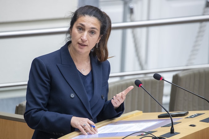 Demir wil energiefactuur verlagen: nieuwe quotumverlaging voor ...