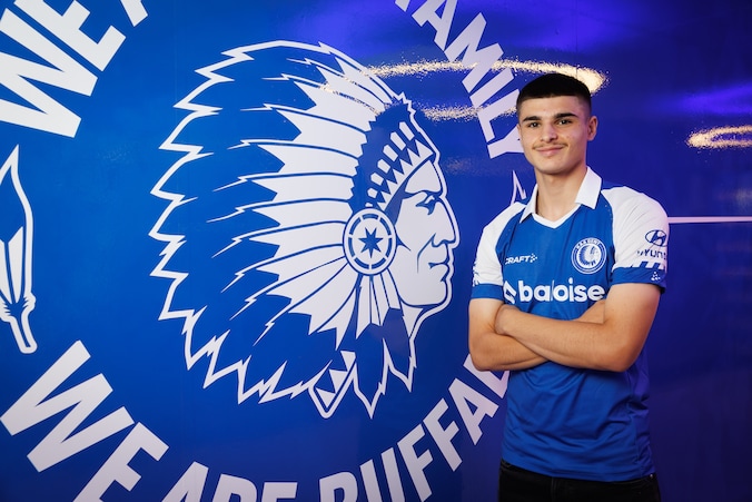 Matias Fernandez-Pardo (AA Gent) maakte indruk in uitverkochte ...