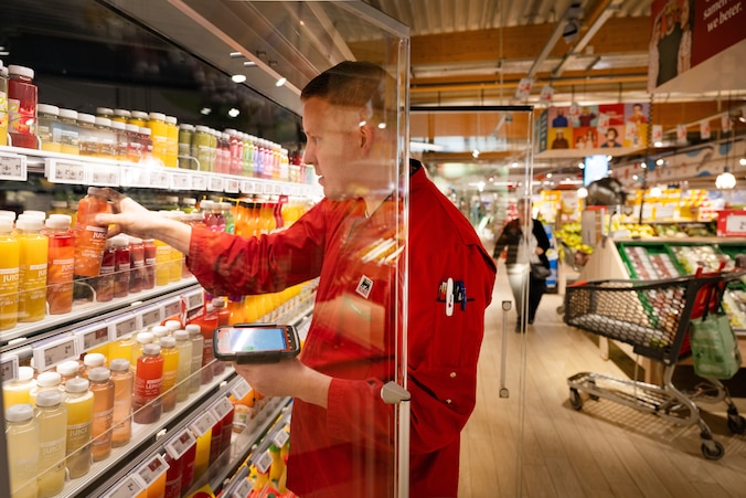 Delhaize kondigt nieuwe reeks overnames aan: helft eigen supermarkten ...
