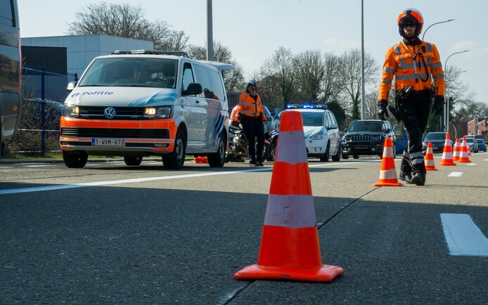 Politie betrapt voornamelijk gsm-gebruikers achter stuur tijdens BOB ...