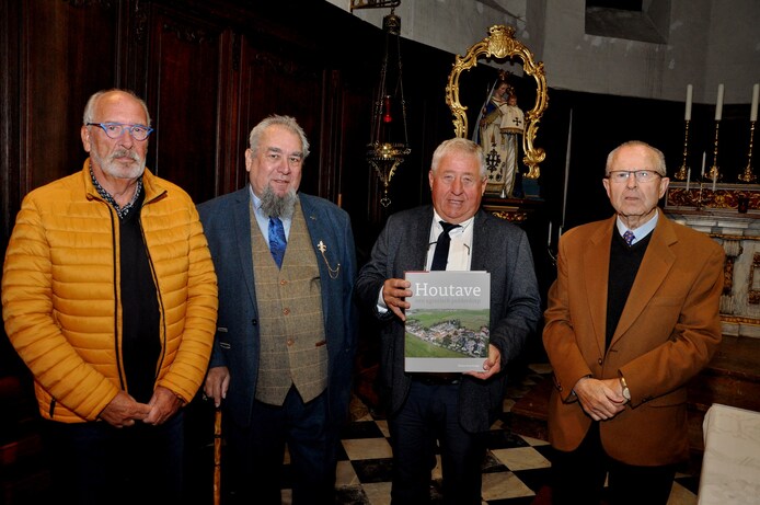 Historicus Robert Boterberge werkte 4 jaar aan boek ‘Houtave, een ...