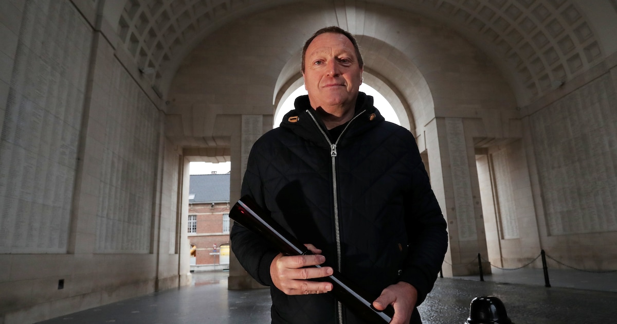 Ex-bondscoach Philip Mestdagh wordt de volgende drie seizoenen coach ...