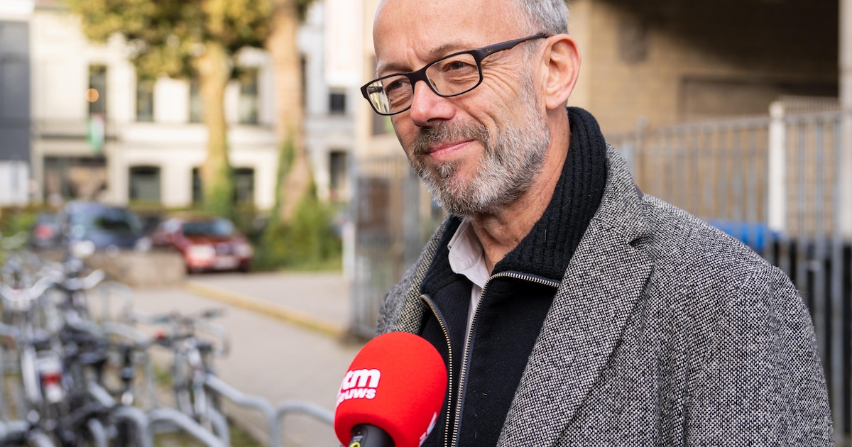 KIJK. Filip Watteeuw (Groen) krijgt verwijt naar het hoofd geslingerd ...
