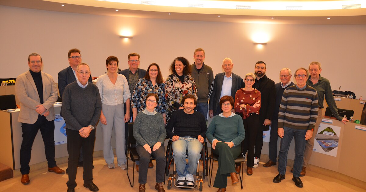 Nina Van der Sypt (59) en Marina Van Hoorick (68) zwaaien straks af als ...