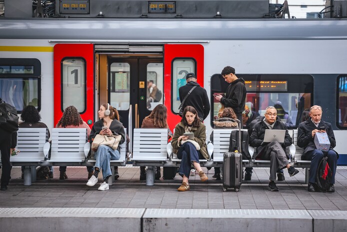 Spoorbonden bundelen krachten voor treinstakingen vanaf 8 april: minder dagen hinder, wel meer ...