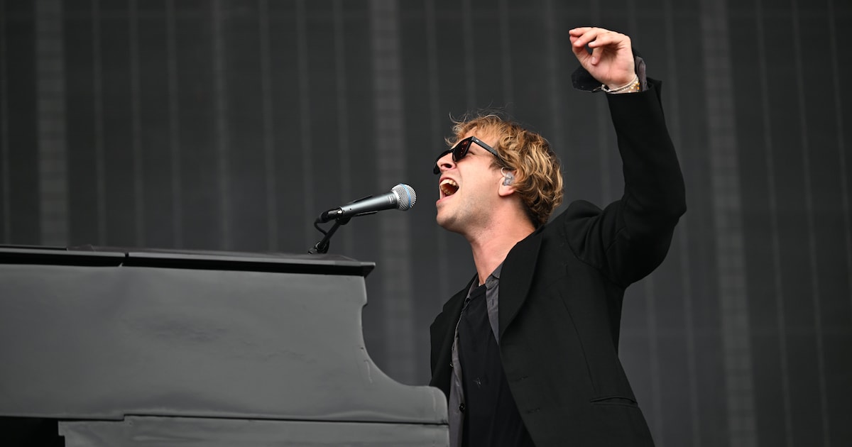 De Heilige Wei is opgewarmd dankzij Tom Odell | Muziek | HLN.be