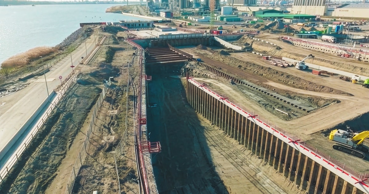 Nieuwe fietstunnel onder de Schelde krijgt vorm, opening voorzien in ...
