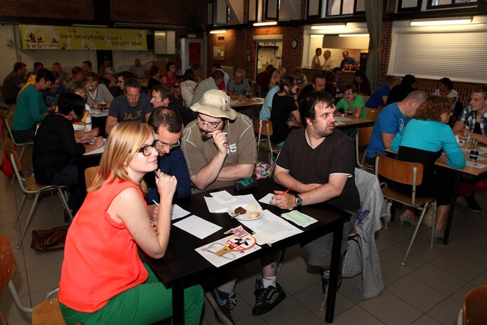 Femma Stekene organiseert Crazy Quiz | Stekene | hln.be