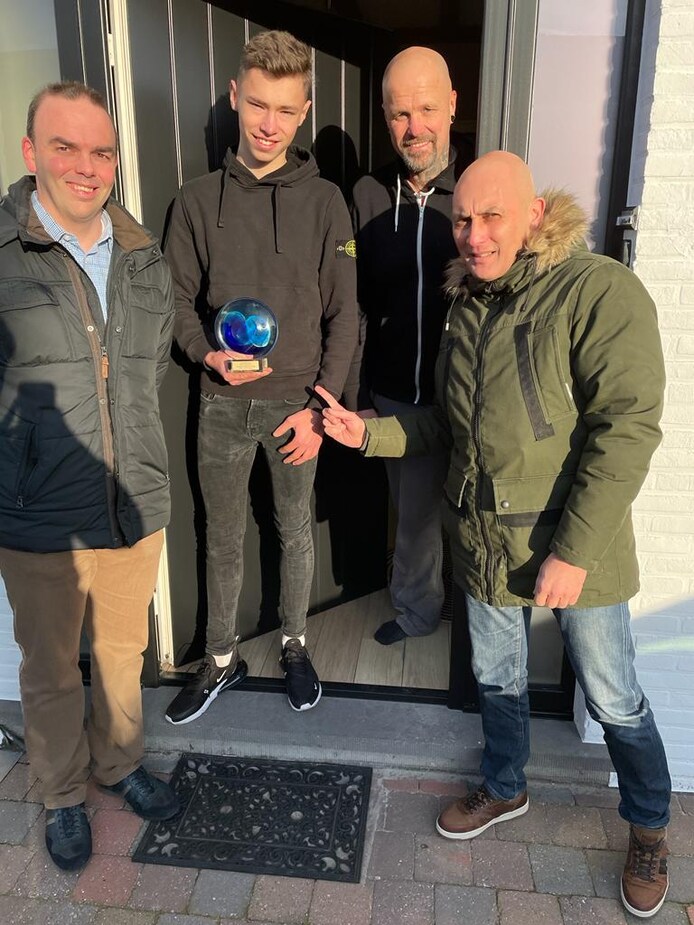 Zeels Sportgala gaat coronaproof ‘on tour’: “Trofeeën aan huis bezorgd ...