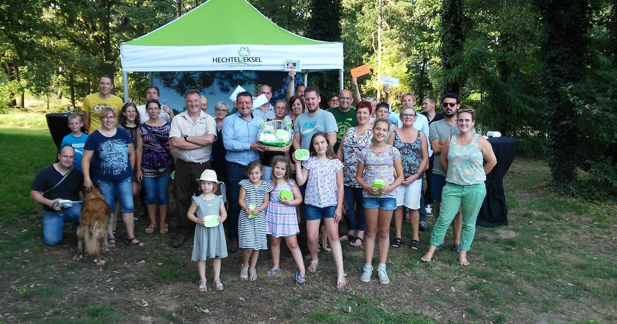 Familie Geens wint Boslandarrangement | Regio | HLN.be