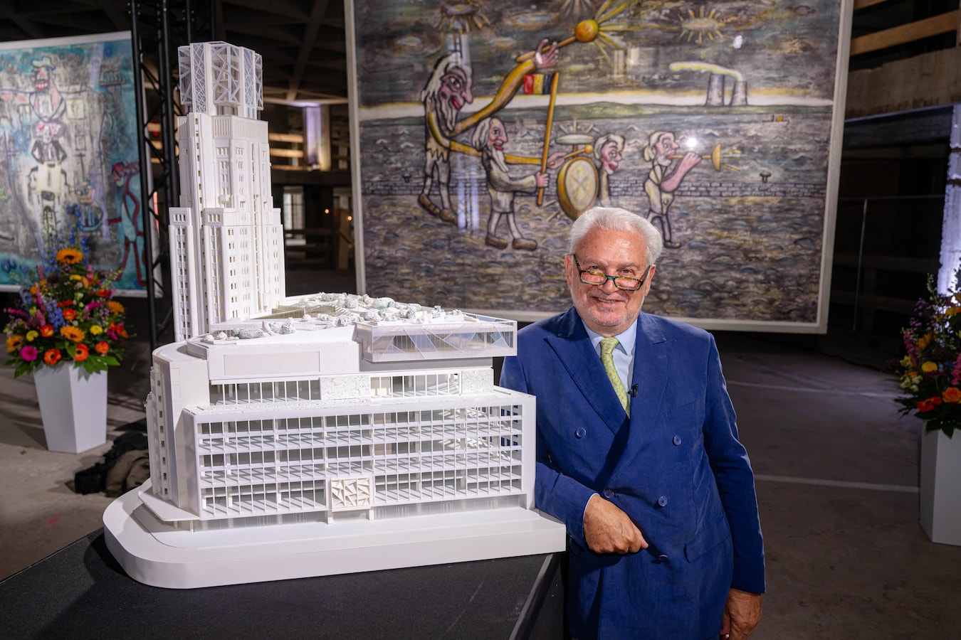 Topondernemer plooit niet voor Fernand Huts: nieuw plan voor Hilton ...