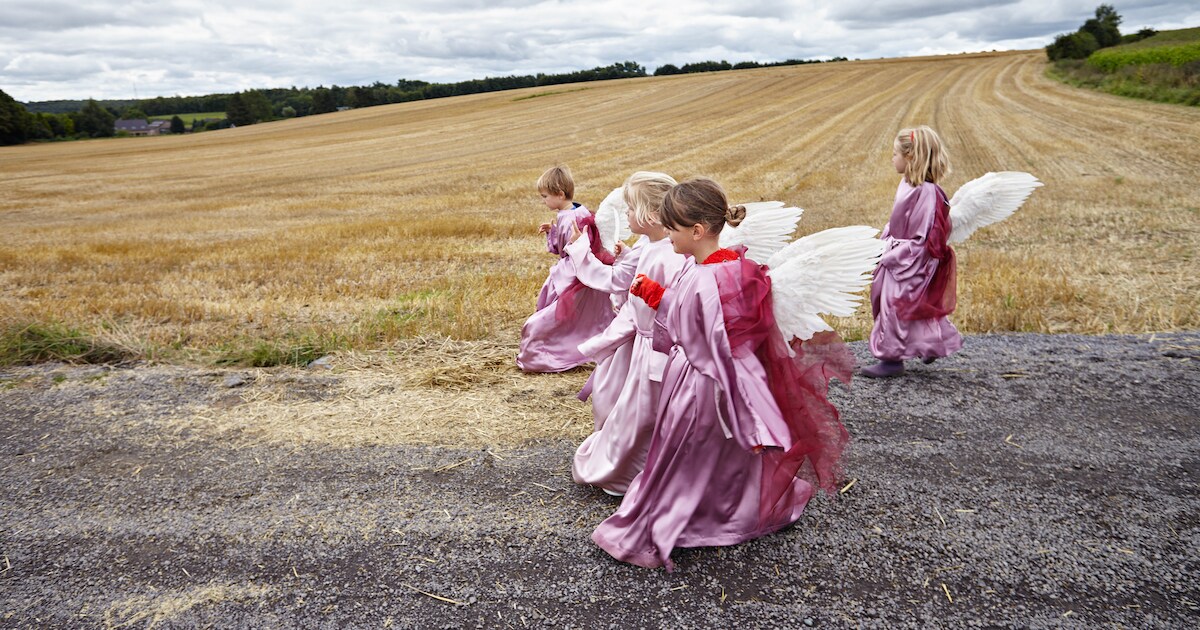 Nieuwe expo in PARCUM: inkijk in processies met tederheid en vleugje ...