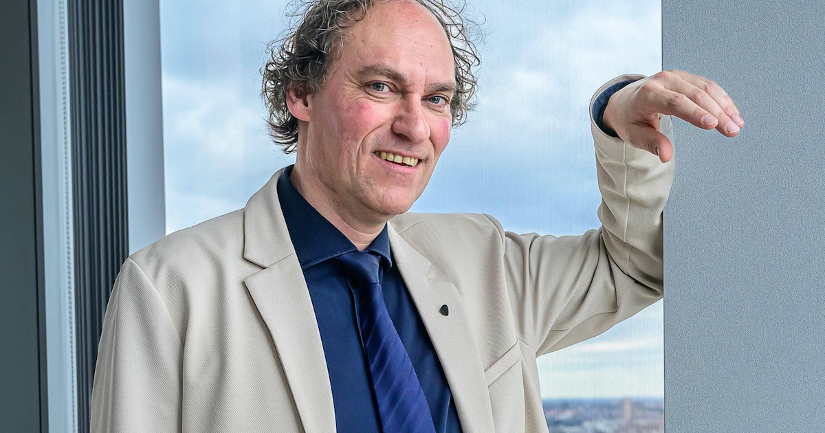 Als Ombudsman Pensioenen helpt Tony dagelijks wanhopige mensen: “30 ...