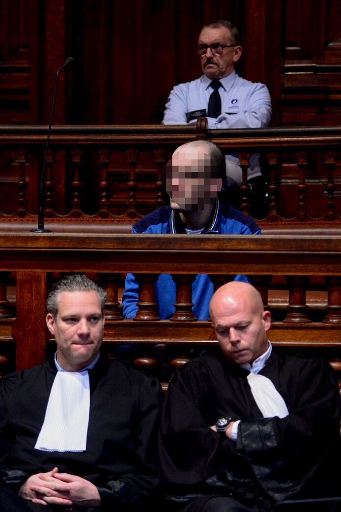 De Bijlmoord: reconstructie van opvallende dader Nick G. (33) die ...