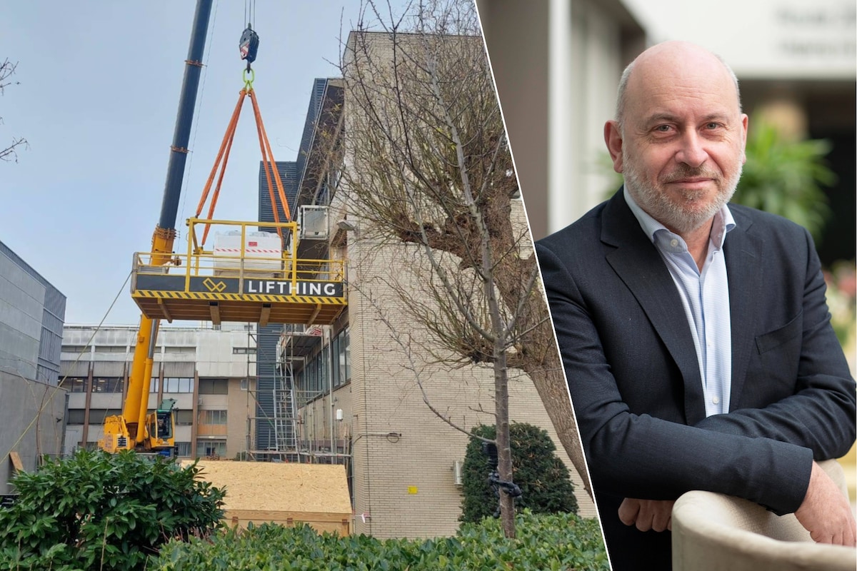 AZ Delta hijst wereldprimeur van vijf ton via gat in gevel binnen ...