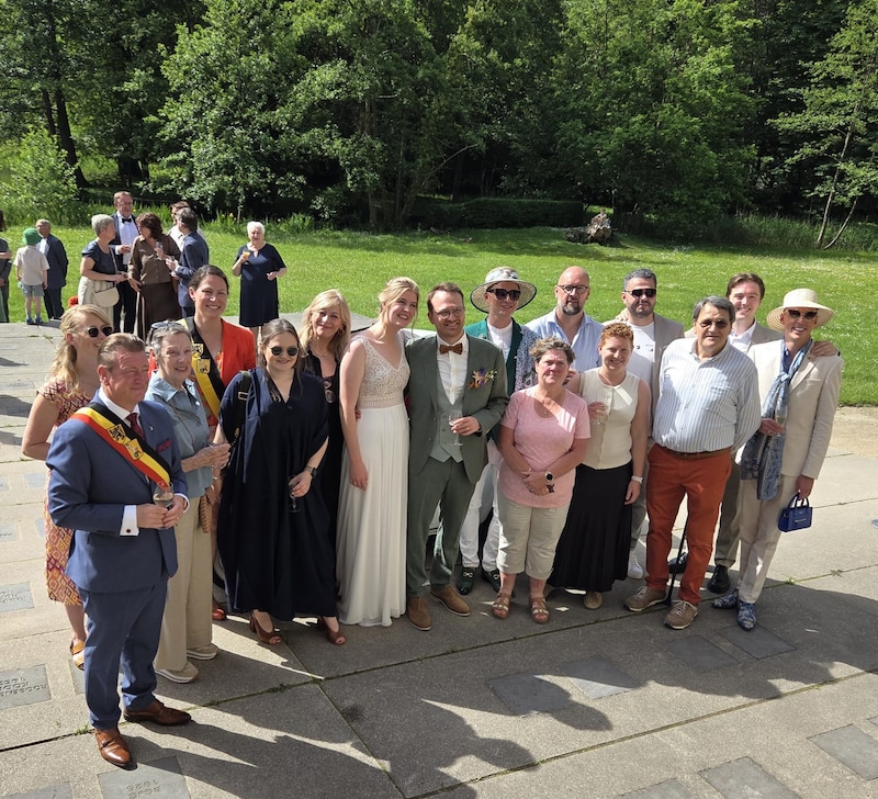 Feest in kasteel Blauwendael: schepen Yari Van Kaer en partner Lien ...