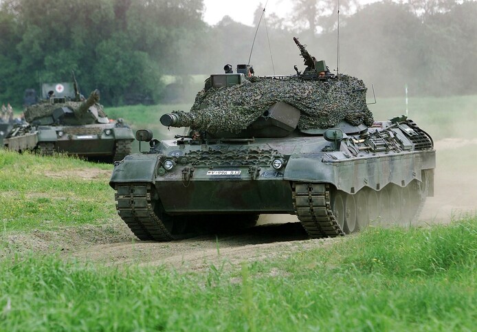Duitse overheid laat nu ook export oudere Leopard 1-tanks naar Oekraïne ...