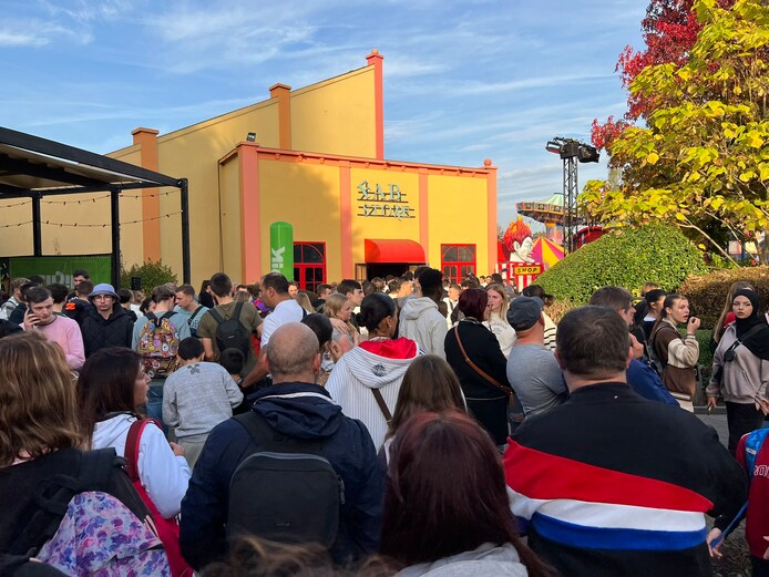 Grote halloweendrukte in Walibi zorgt voor boze bezoekers: “We leken ...