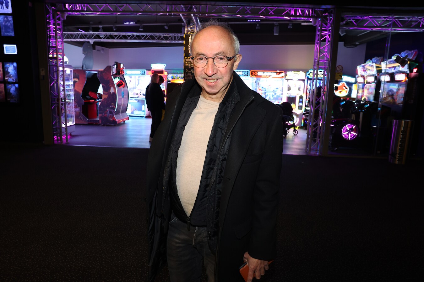 IN BEELD. Bekend Vlaanderen zakt af naar première ‘BDW politiek beest ...