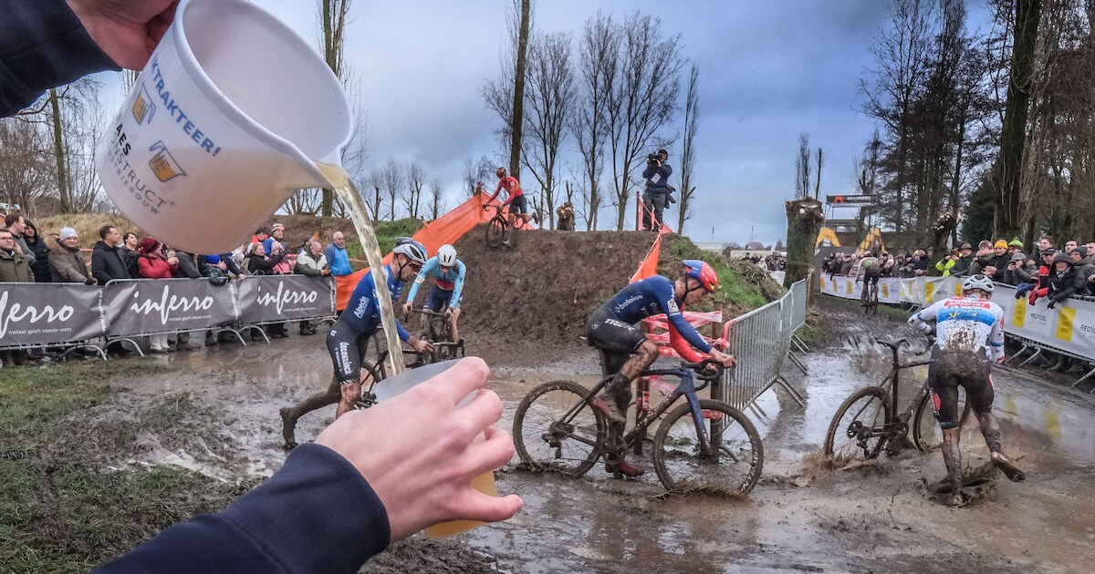KIJK. Modder, modder en nog eens modder op de Hexia Cyclocross ...