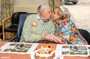 Maria (89) en Julien (93) vieren zeventig jaar huwelijk: “We zijn ...