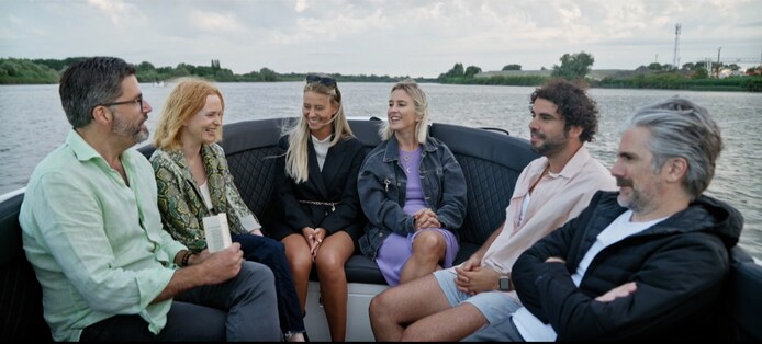 Clara Cleymans voelde zich een slechte mama toen ze gezin achterliet ...