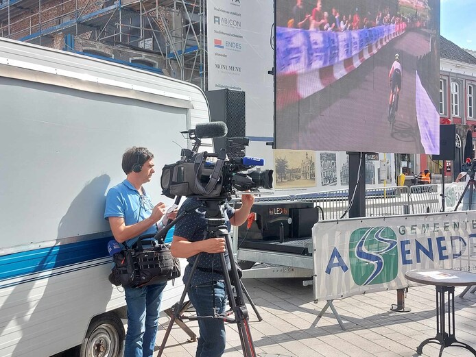 KIJK. Markt Assenede gaat uit de bol na wereldtitel van chouchou Lotte ...