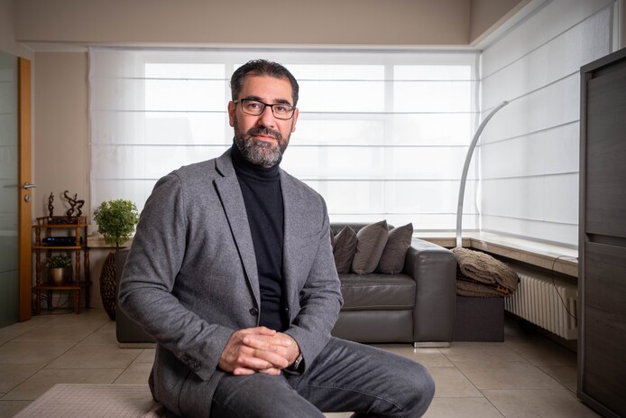 Hoe Karim Hassoun uitgroeide tot spilfiguur in politieke impasse in ...