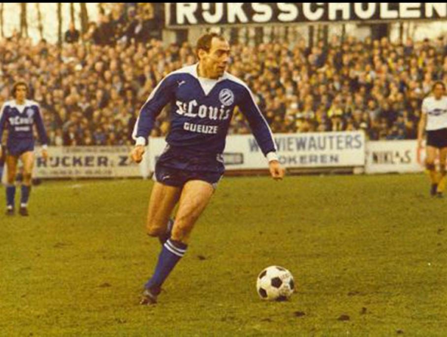 Hoe er ooit bieroorlog werd uitgevochten op voetbalveld van Anderlecht ...