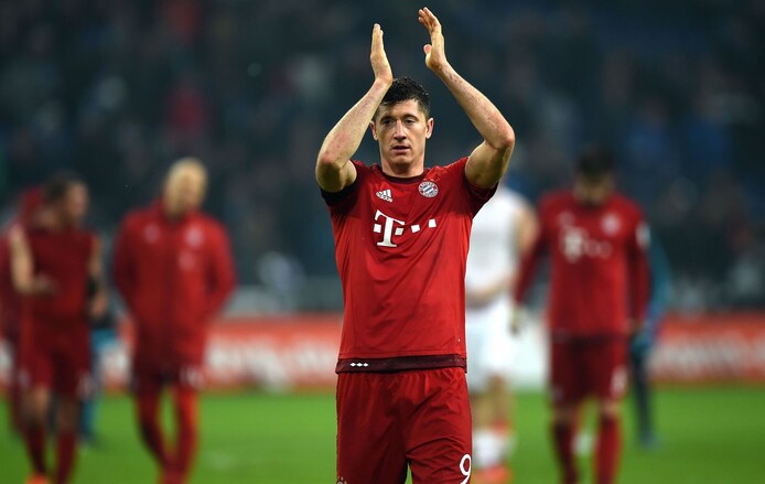 Fake Lewandowski slaat weer toe (en de echte kijkt mee naar diens ...