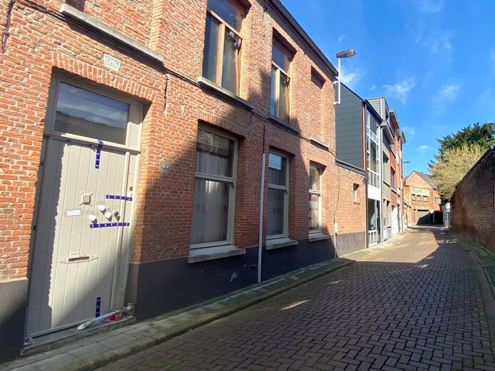 Twee weken na Yentls (36) dood wordt vriend (37) opgepakt voor doodslag ...