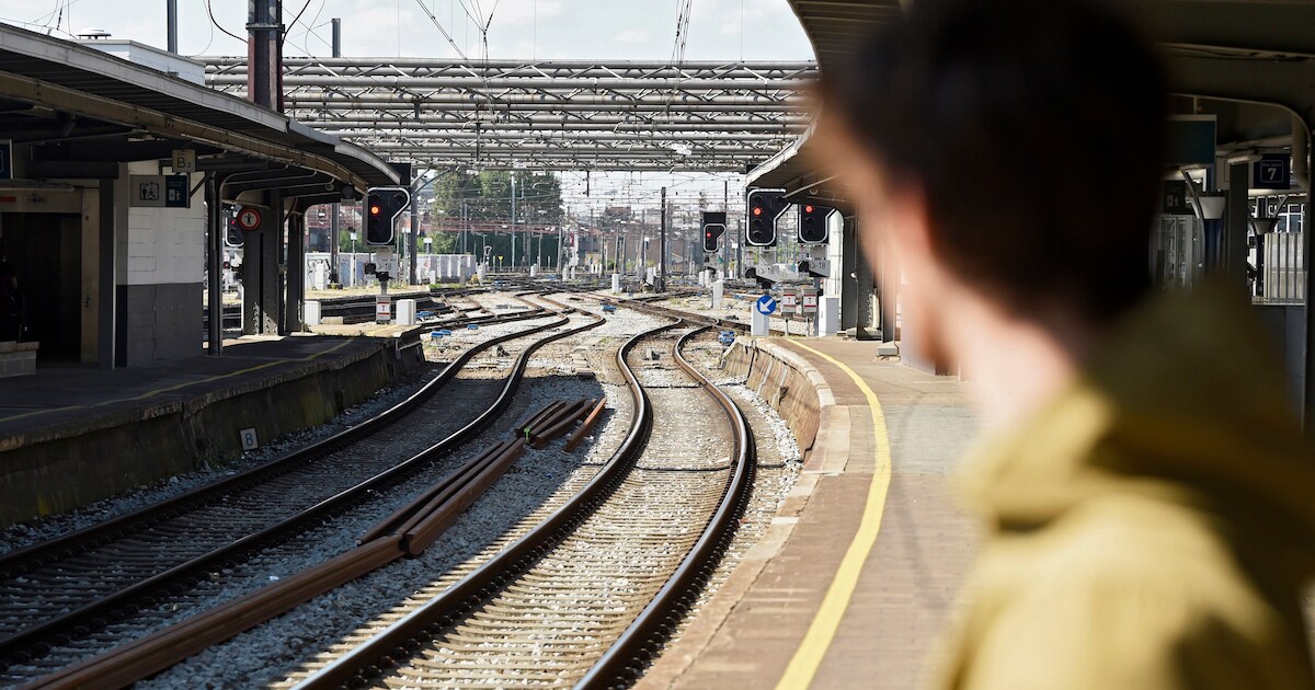 Spoorbonden gaan begin januari staken door onrust over pensioenen | Binnenland | HLN.be